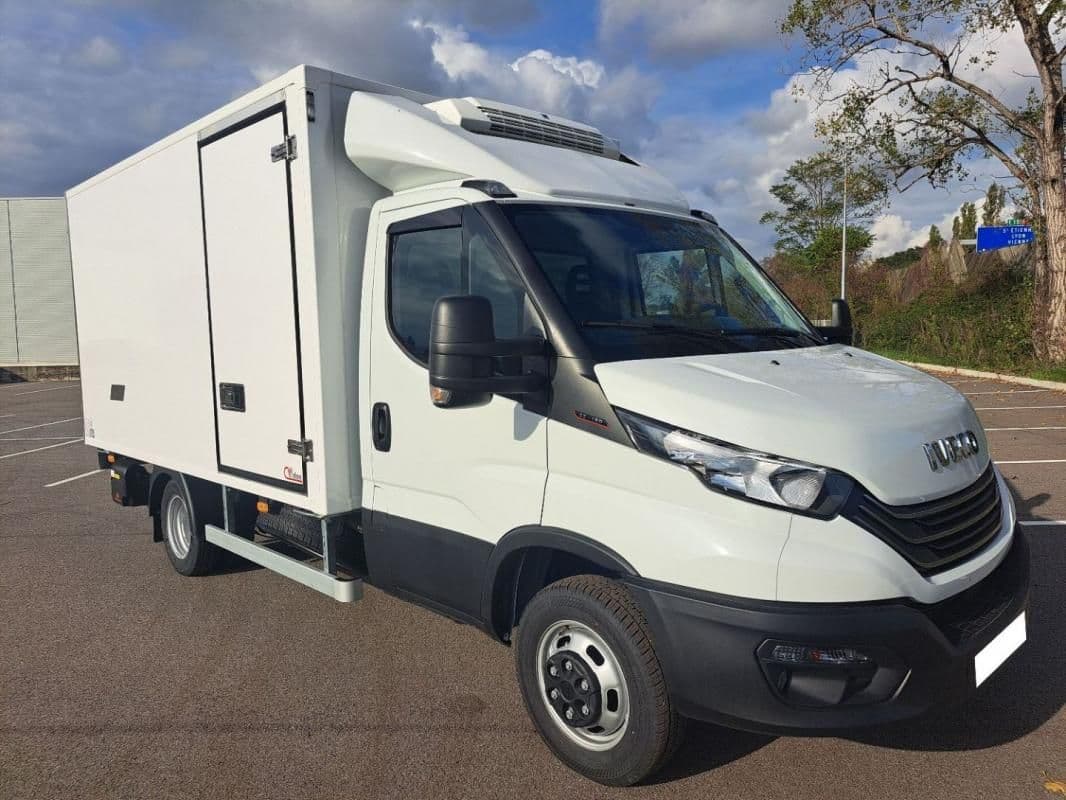 IVECO DAILY 5 MECANIQUE neuve - dès 75 000