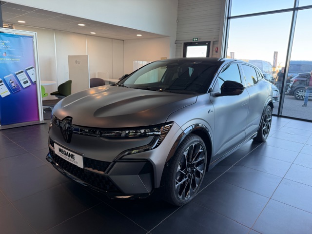 RENAULT MEGANE 5 AUTOMATIQUE neuve - dès 33 990